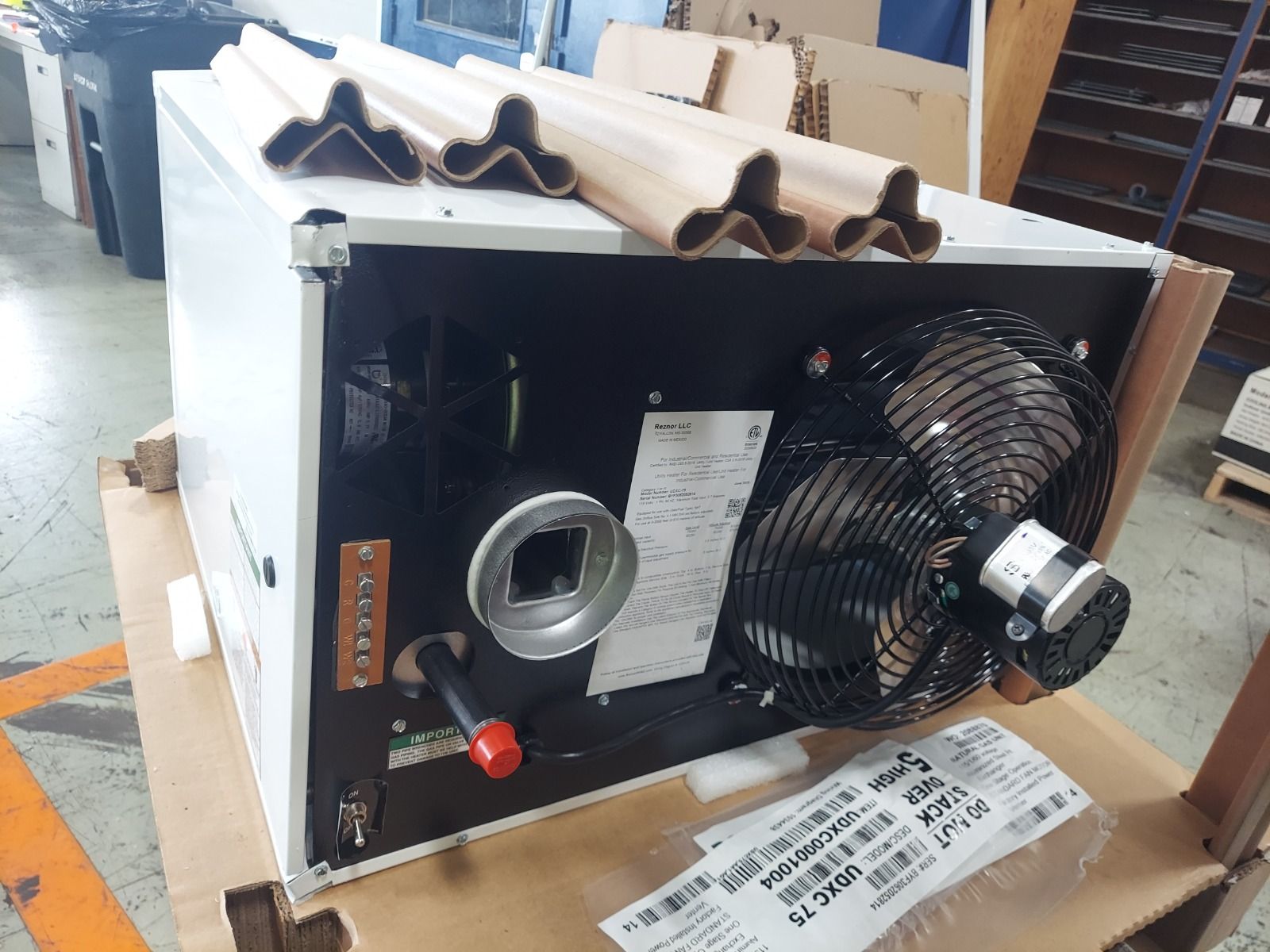 Reznor UDXC 75,000 BTU Low Static Axial Fan Convertible Gas-Fired Unit ...