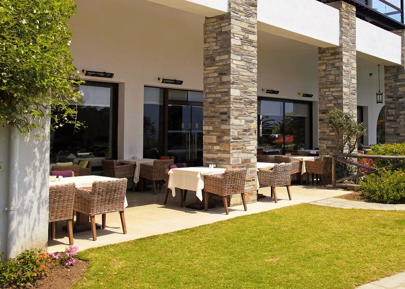 Big Ass Fans 42 Inch Obsidian Electric Heater with 160 sq. ft. coverage ...